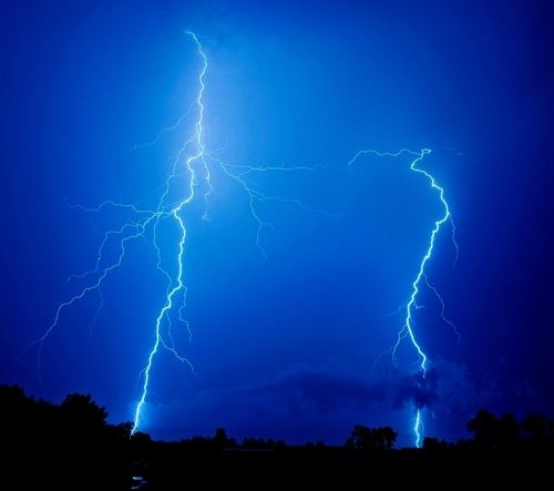 Inspecting a home for signs of lightning damage